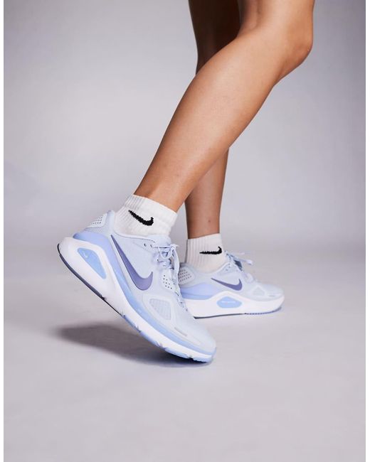 Nike Structure 26 Trainers in White | Lyst UK