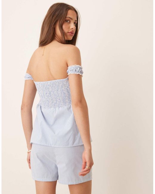 esmé studios Esmee Exclusive Bow Detail Beach Crop Top in Natural | Lyst