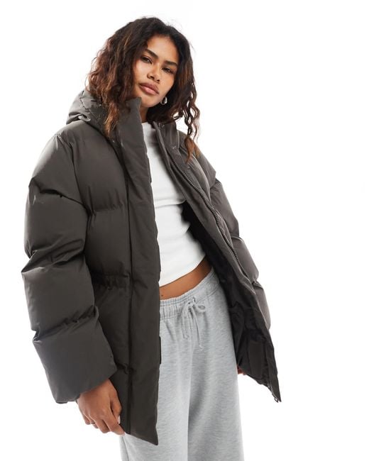 Weekday Dust Cinched Puffer Coat With Detachable Hood in Black | Lyst