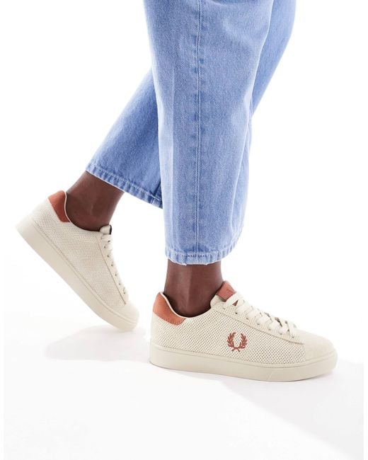 Fred Perry Spencer Suede Trainer in White | Lyst