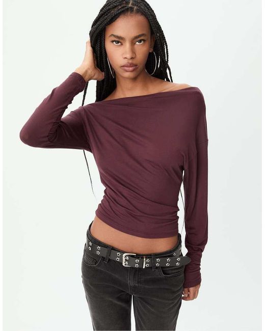 Stradivarius Asymmetrical Neckline Top in Red | Lyst UK