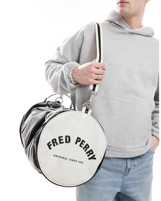 Fred Perry Classic Large Barrel Bag in Blue for Men | Lyst