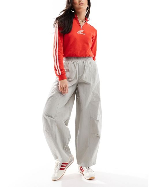 Stradivarius Barrel Parachute Pant in White | Lyst