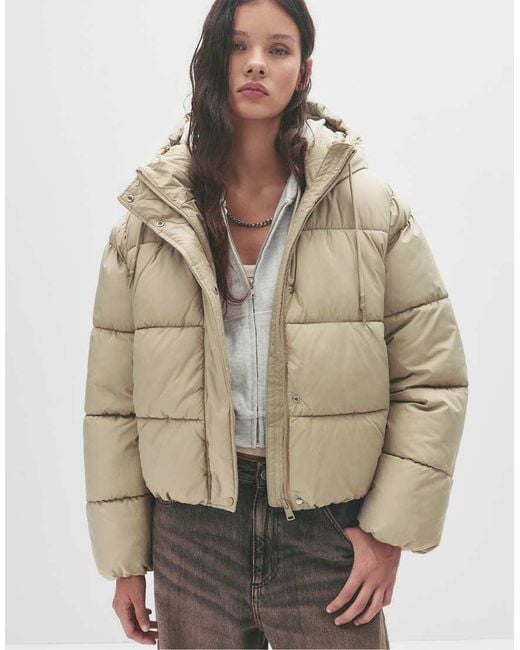 Pull&Bear Short Puffer Jacket With Hood in Natural | Lyst UK