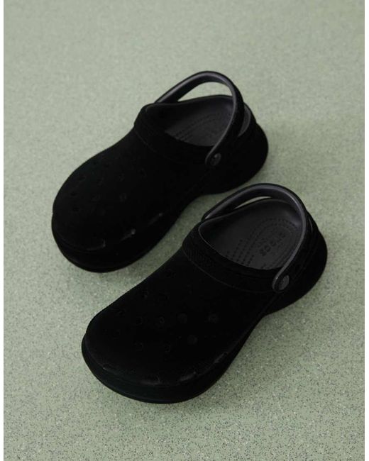 Crocs™ Bae Velvet Platform Clog in Black | Lyst UK