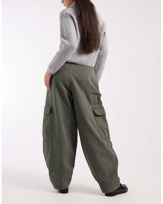 Miss Selfridge Balloon Leg Utility Cargo in Green | Lyst UK