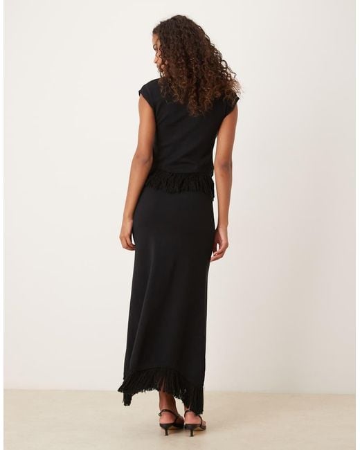 Pretty Lavish Knitted Fringe Hem Maxi Skirt Co-Ord in Black | Lyst UK
