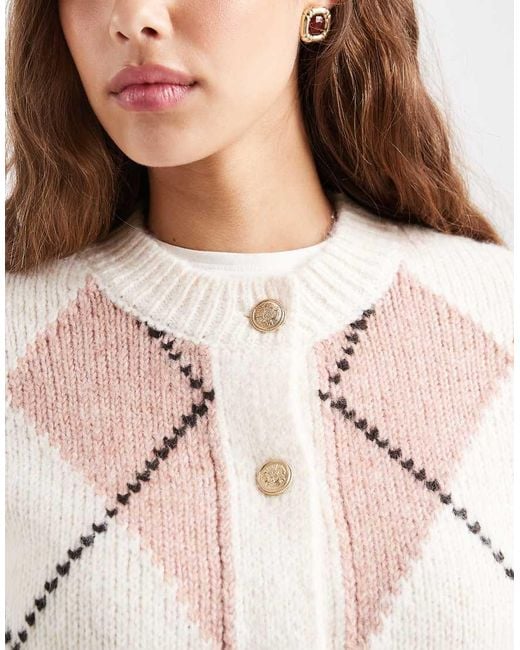New Look Argyle Crew Neck Cardigan in Natural | Lyst UK