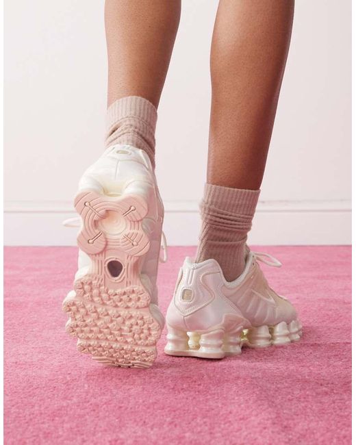Nike Shox Tl Pearlised Trainers in Pink | Lyst UK