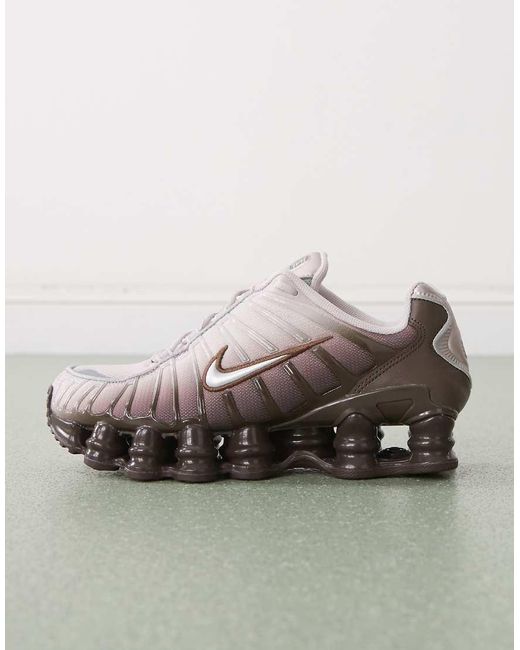 Nike Shox Tl Trainers in Brown | Lyst UK