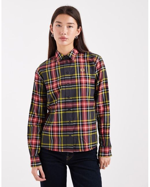 Fred Perry Shirt in Red | Lyst UK