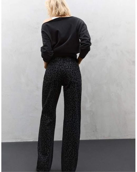 Stradivarius Flocked Leopard Print Jeans in Black | Lyst UK