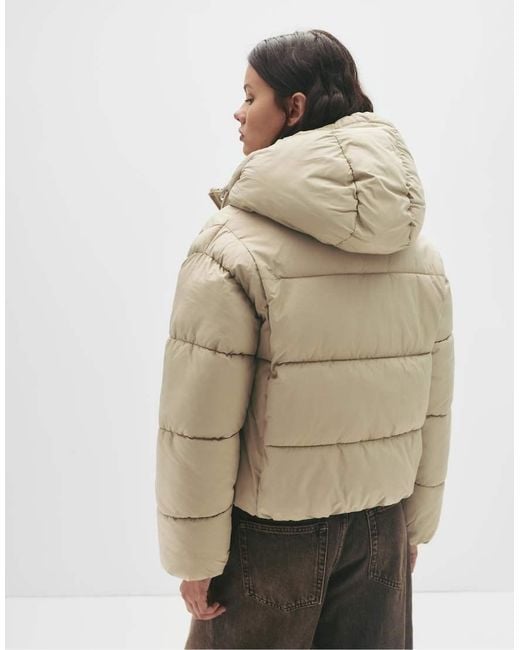 Pull&Bear Short Puffer Jacket With Hood in Natural | Lyst UK