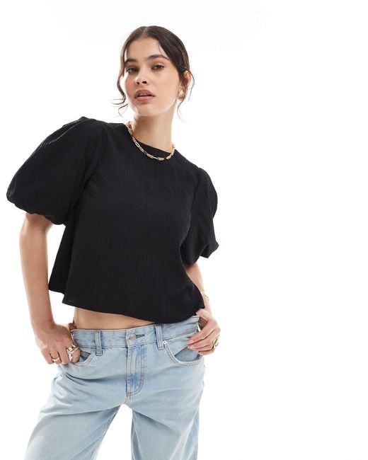ASOS Crinkle Fabric Puff Sleeve Top in Black | Lyst
