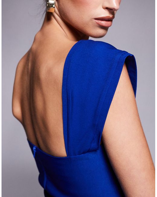 Robe mi-longue en bengaline avec encolure carrée et fente sur la cuisse Vesper en coloris Bleu ...