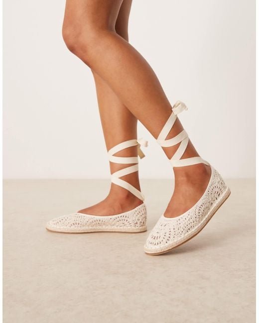 Mango Crochet Ballet Pumps in Natural | Lyst
