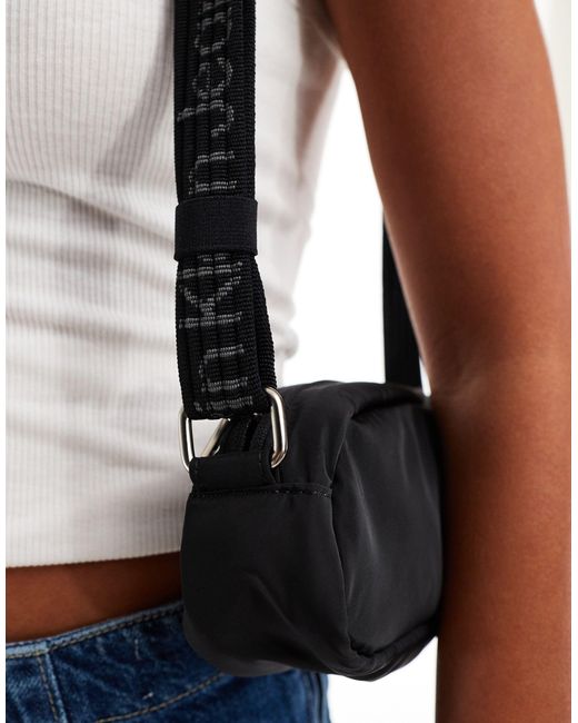 Calvin Klein Mini Shoulder Bag in Black | Lyst