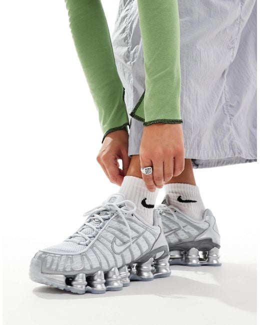 Nike Shox Tl Sneakers in Green | Lyst