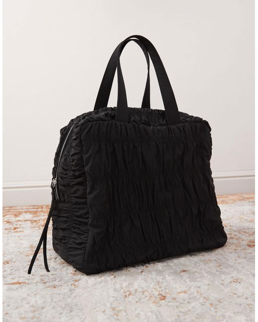 Monki Ruched Smock Holdall Bag in Black | Lyst