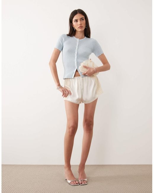 Pretty Lavish Scallop Detail Knitted Short Sleeve Cardigan | Lyst