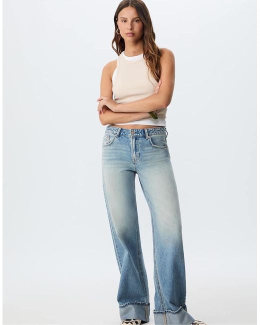 Stradivarius D91 Low Wide-leg Jeans in Blue | Lyst UK