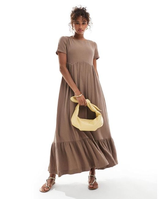 Daisy Street Short Sleeve Smock Tiered Maxi Dress in Natural | Lyst