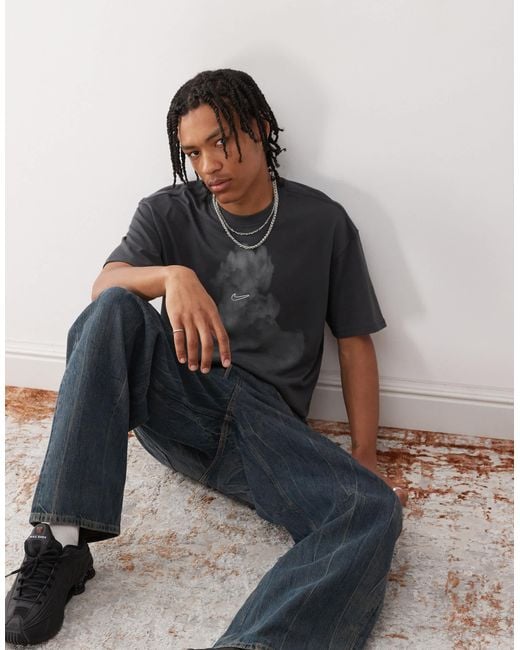 Nike "air Is Everywhere" Back Print T-shirt in Black for Men | Lyst