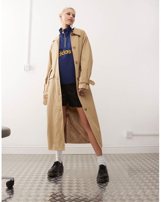 Reclaimed (vintage) Mac Trench With Belt And Cape Detail in Natural | Lyst