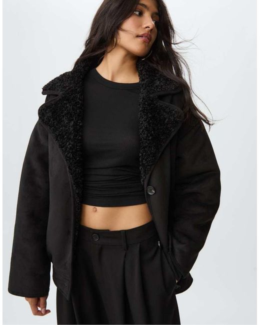 Stradivarius Double-faced Jacket With Contrast Collar in Black | Lyst UK