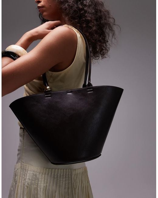 Mango Gold Detail Bucket Bag in Black | Lyst