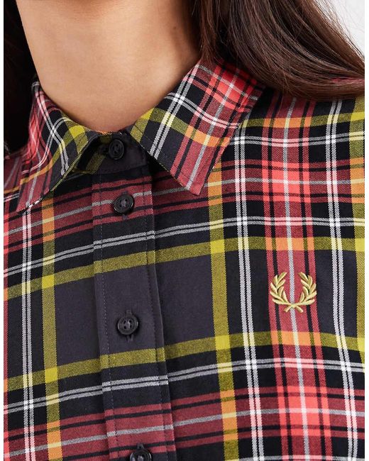 Fred Perry Shirt in Red | Lyst UK