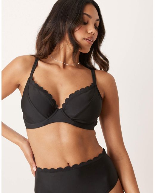 Peek & Beau Fuller Bust Scallop Underwire Bikini Top in Black | Lyst