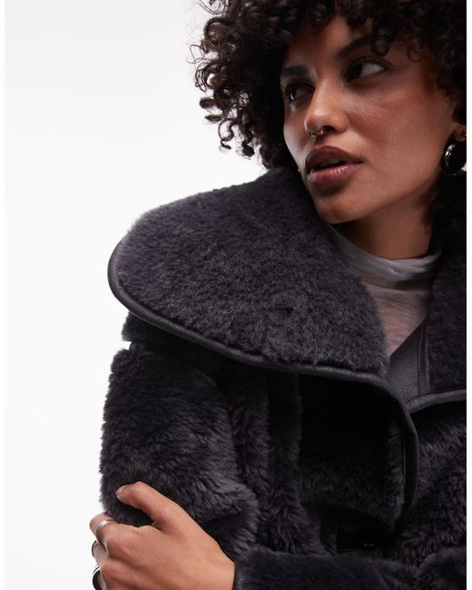 ARKET Oversized Faux Shearling Jacket With Funnel Neck And Contrast ...