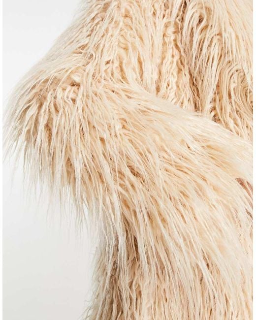 Stradivarius Oversized Faux Fur Coat in Natural | Lyst UK
