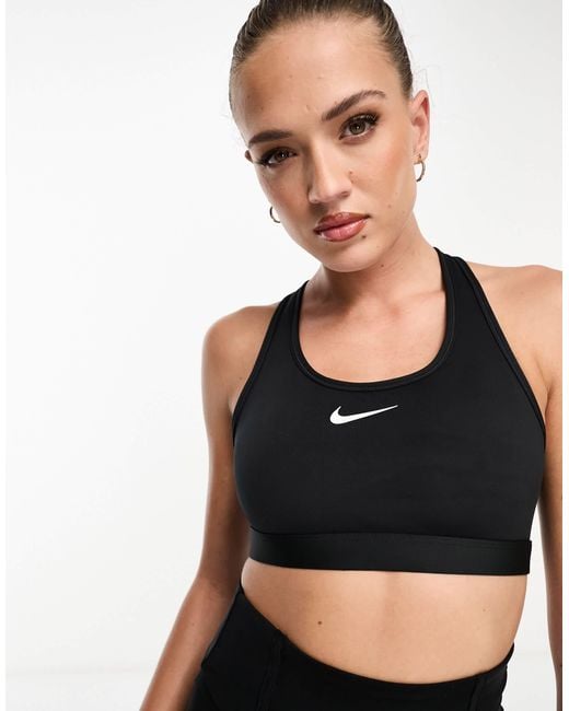 Nike Women's Swoosh Medium Support Sports Bra in Black | Lyst