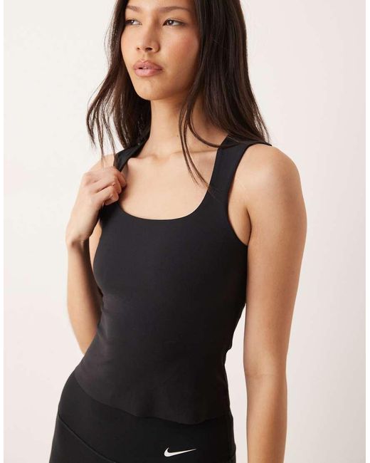 Nike Nike Zenvy Training Dri-fit Vest in Black | Lyst UK