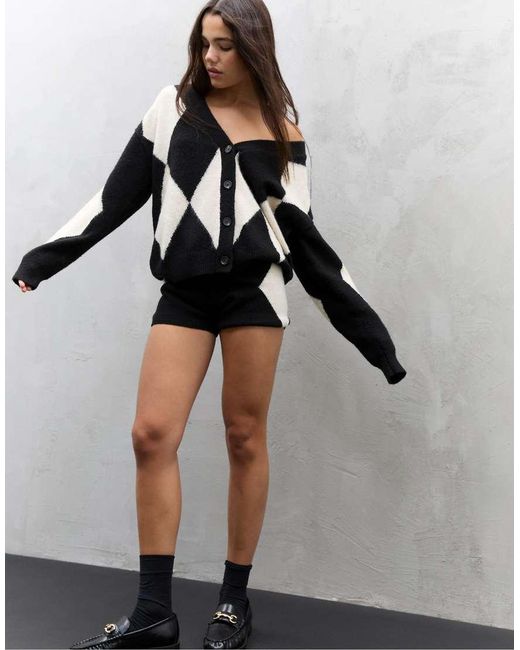 Stradivarius Oversize Knit Cardigan With Diamonds in Black | Lyst UK