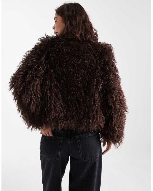 New Look shaggy Faux-fur Cropped Jacket in Black | Lyst UK