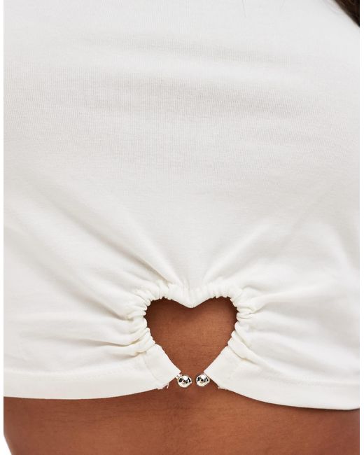 The Frolic Exclusive Heart Hardware Cropped T-shirt in White | Lyst
