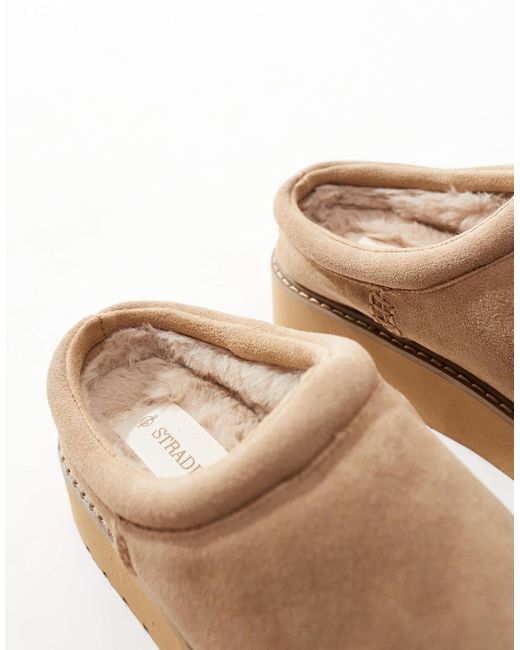 Stradivarius Platform Fluffy Mule in Natural | Lyst