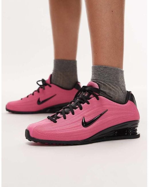 Nike Shox Z Trainers in Pink | Lyst UK