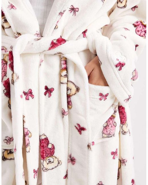 Miss Selfridge Teddy Bear Print Dressing Gown in White | Lyst UK