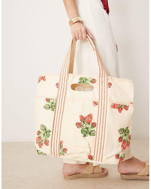 Free People Caravan Canvas Tote Bag in Natural | Lyst UK