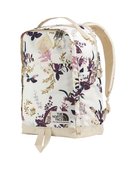 The North Face Berkeley 16L Daypack in White | Lyst