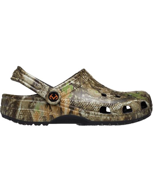 Crocs™ Realtree Apx Classic Clog in Brown | Lyst