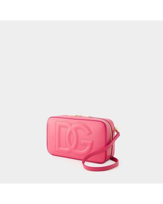 Dolce & Gabbana Dg Logo Camera Crossbody in Pink | Lyst
