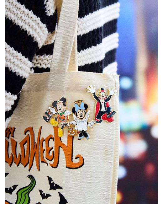 BaubleBar Goofy Disney Vampire Costume Pin in Red | Lyst