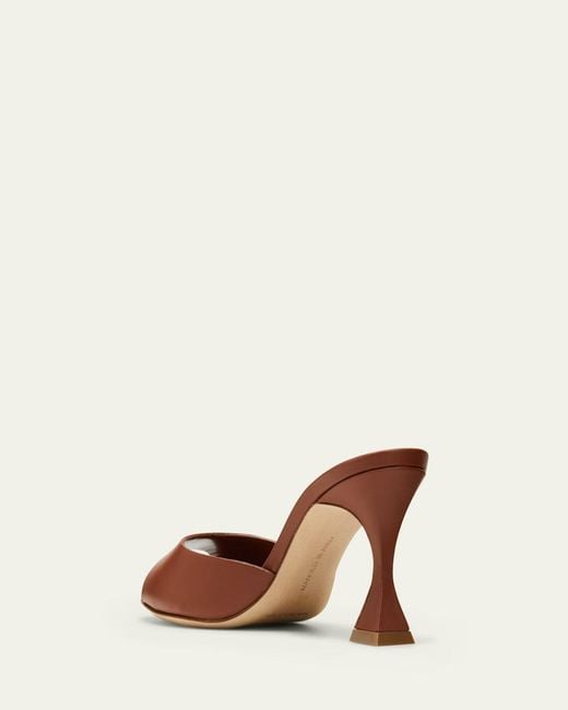 Manolo Blahnik Jadarona Leather Mule Sandals in Natural | Lyst