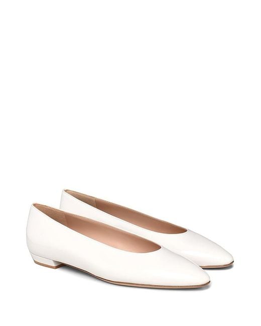 Gianvito Rossi Amelia Flat Ballerina in Natural | Lyst