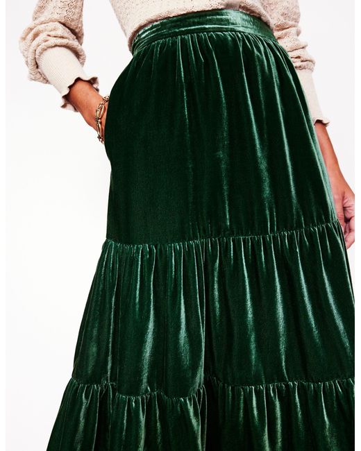 Boden Viv Velvet Tiered Maxi Skirtglade in Green | Lyst UK
